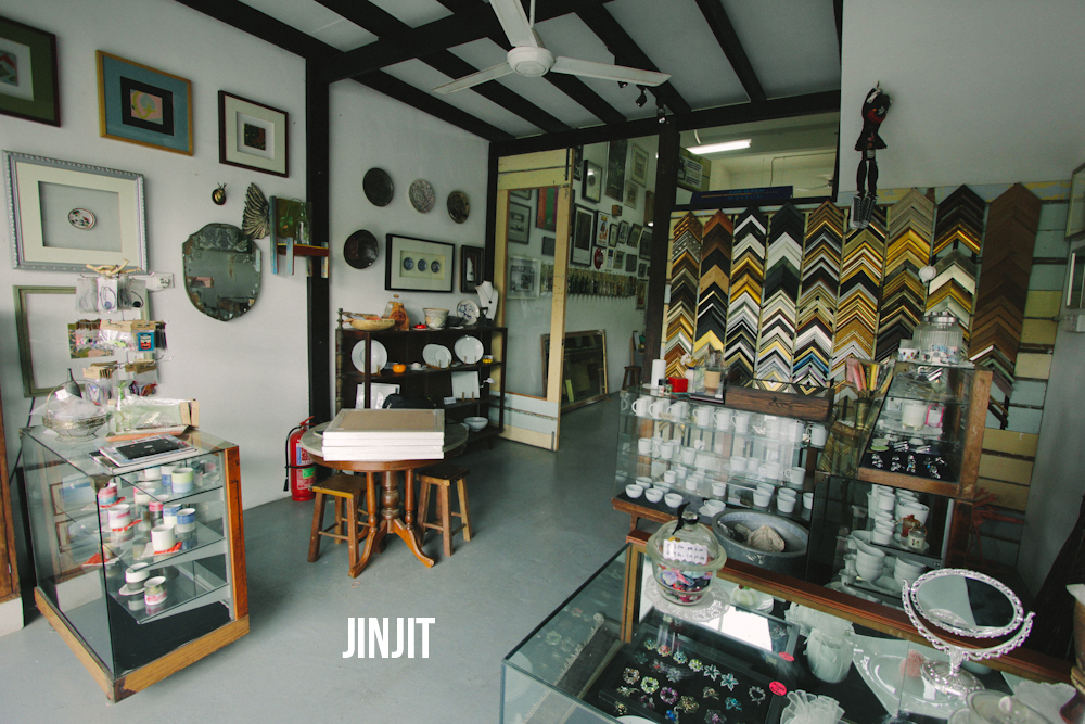 The House Of Art Studios: Jinjit - The Best Place For Custom Framing