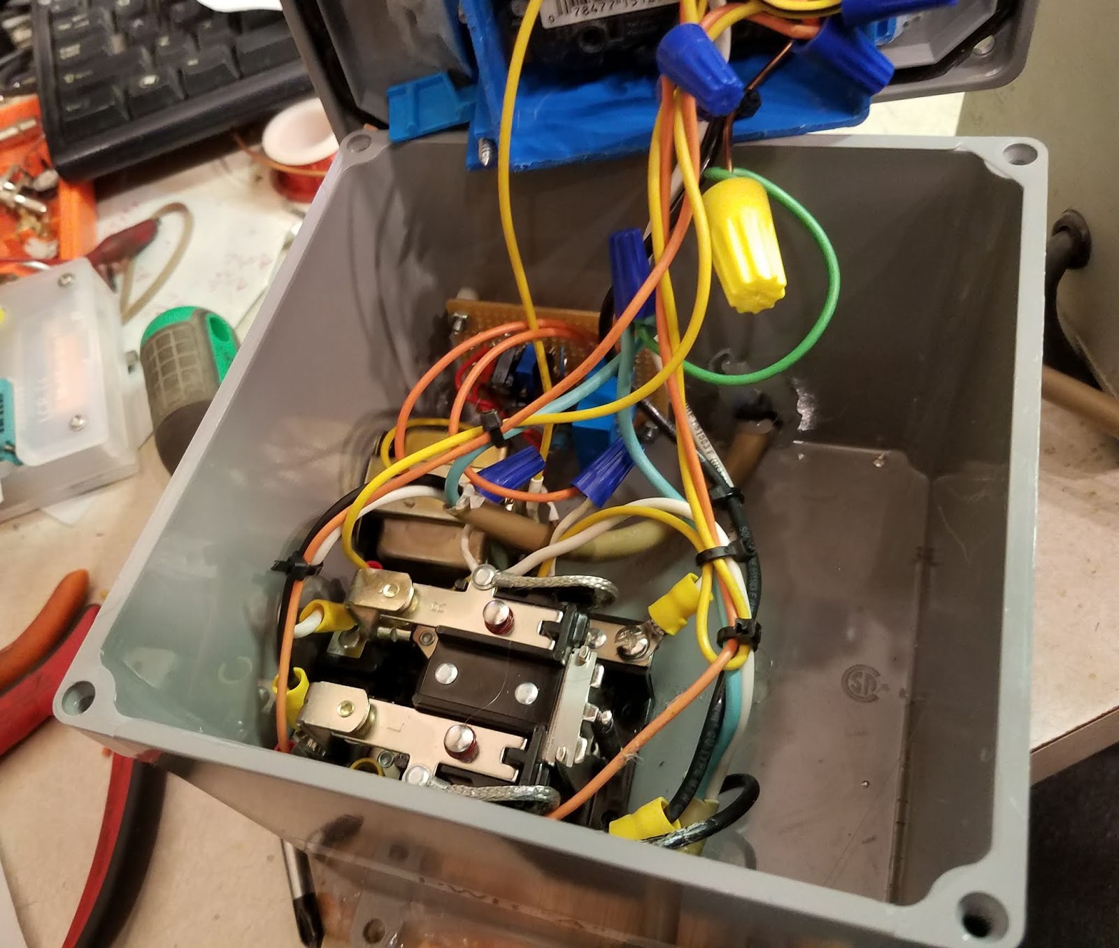 KA7OEI's blog: An automatic transfer relay for UPS/Critical loads, for ...