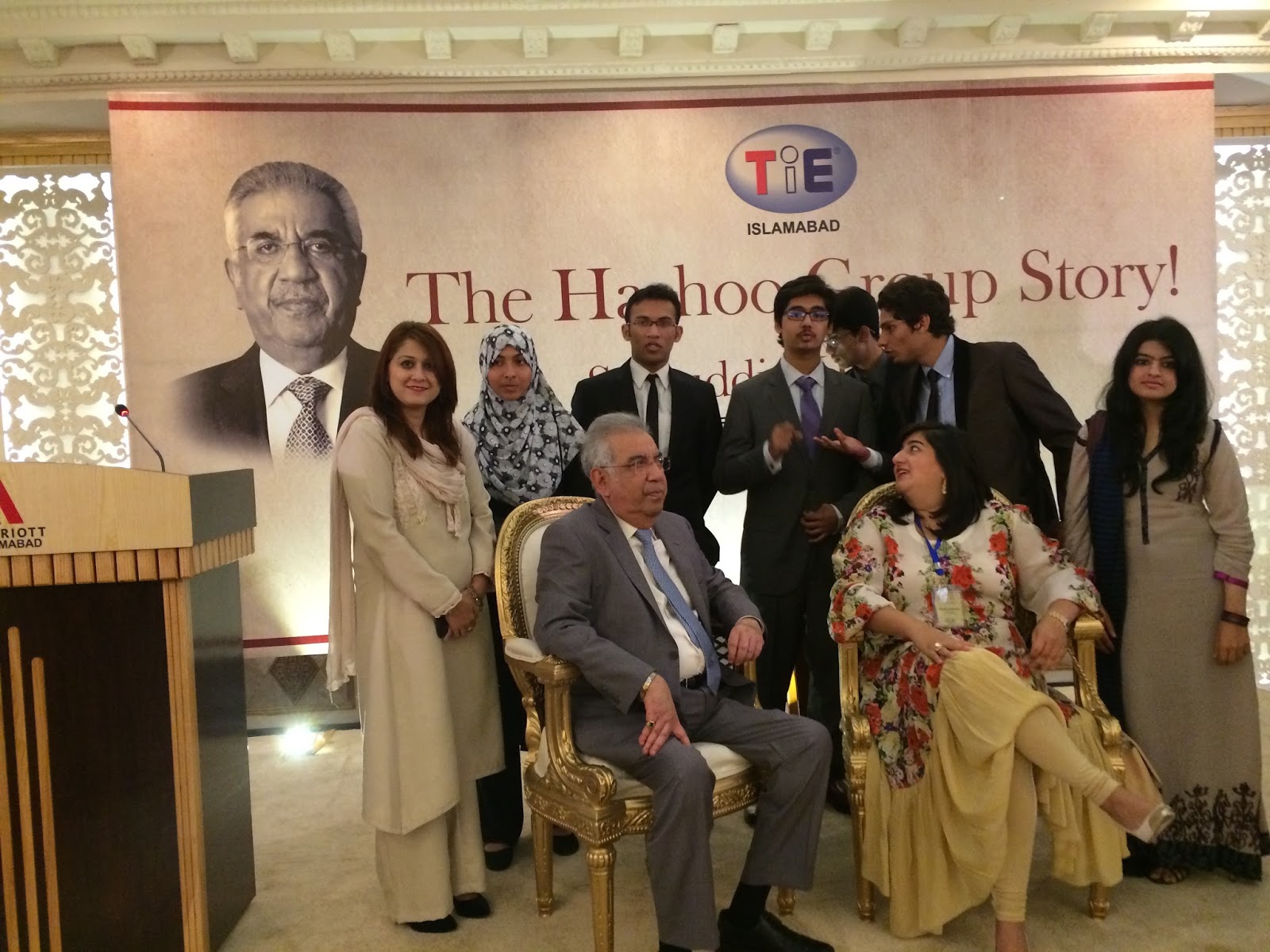 کھلی کتاب: نومبر 2014