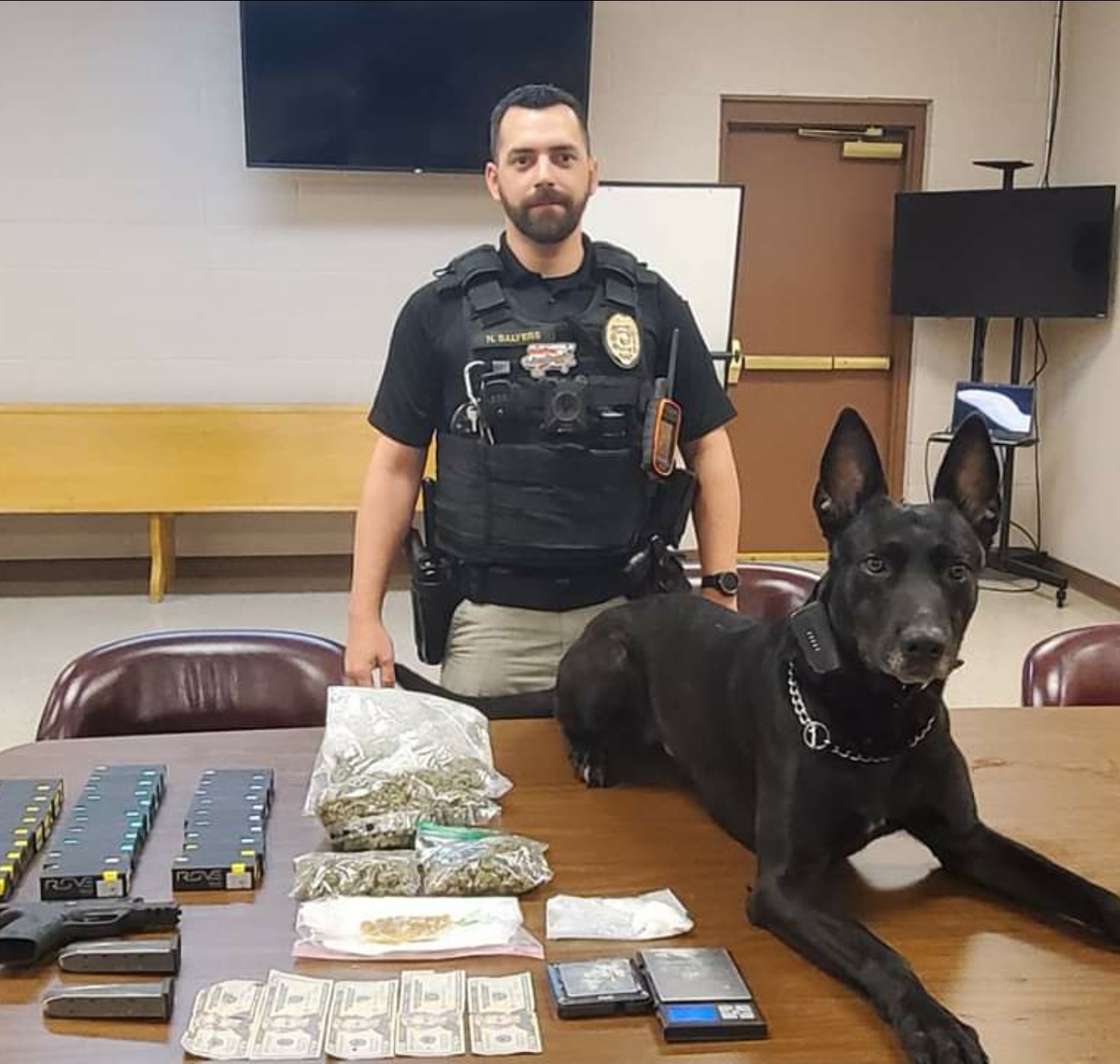 Bad Government In Arkansas: Alexander cop Calvin Nicholas Salyers ...