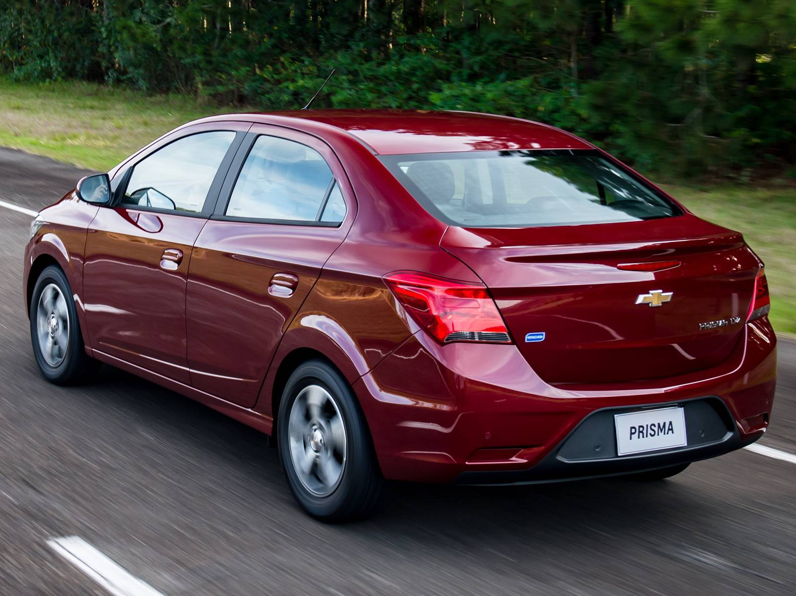 R7.COM / JUAREZ DESENHOS: Conheça o novo Chevrolet Prisma 2017