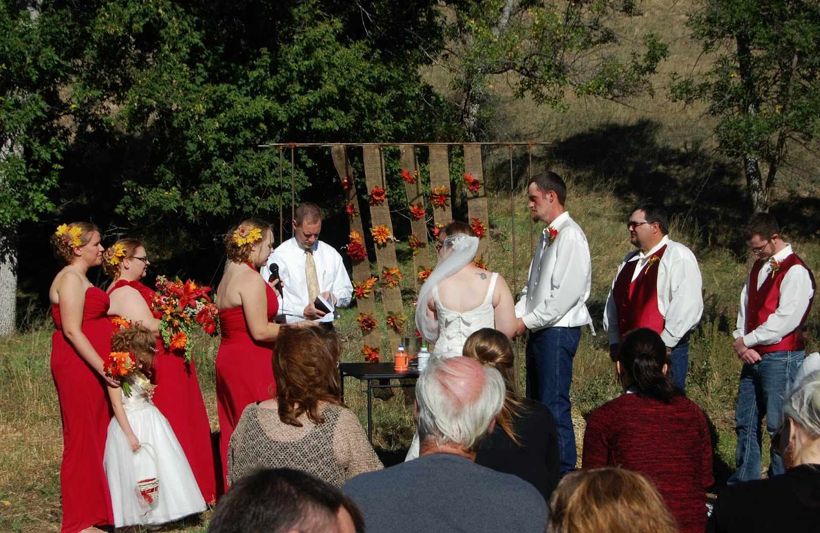 Nana Porcupine: Our first "COW PASTURE" wedding