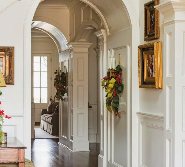 The Traditional style decoration : Classic accessories and old eras to ...