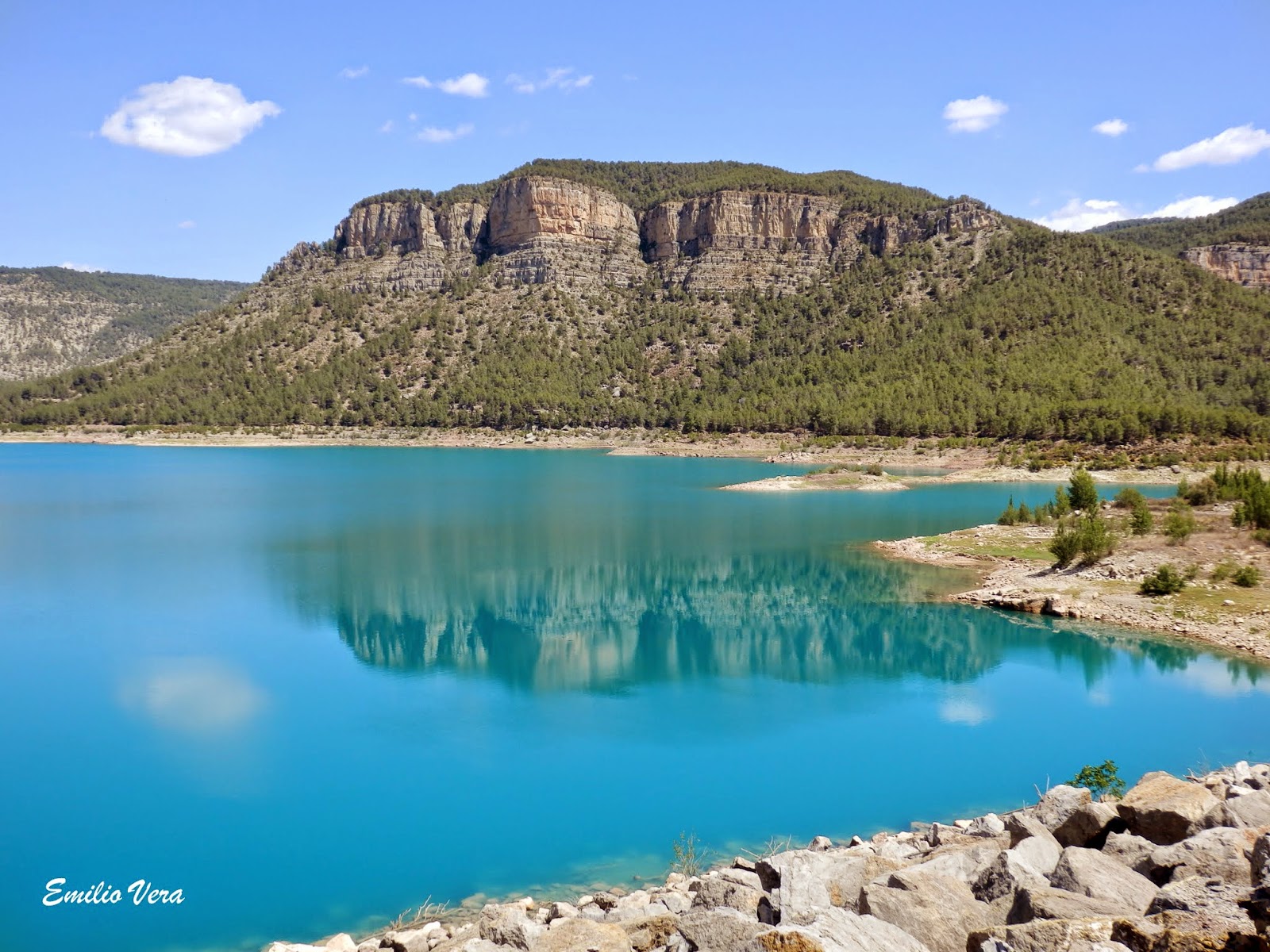 CAMINANDO HACIA LAS ALTURAS: PANTANO DE ARENOSO-LOS MOLARES (8/7/2014)