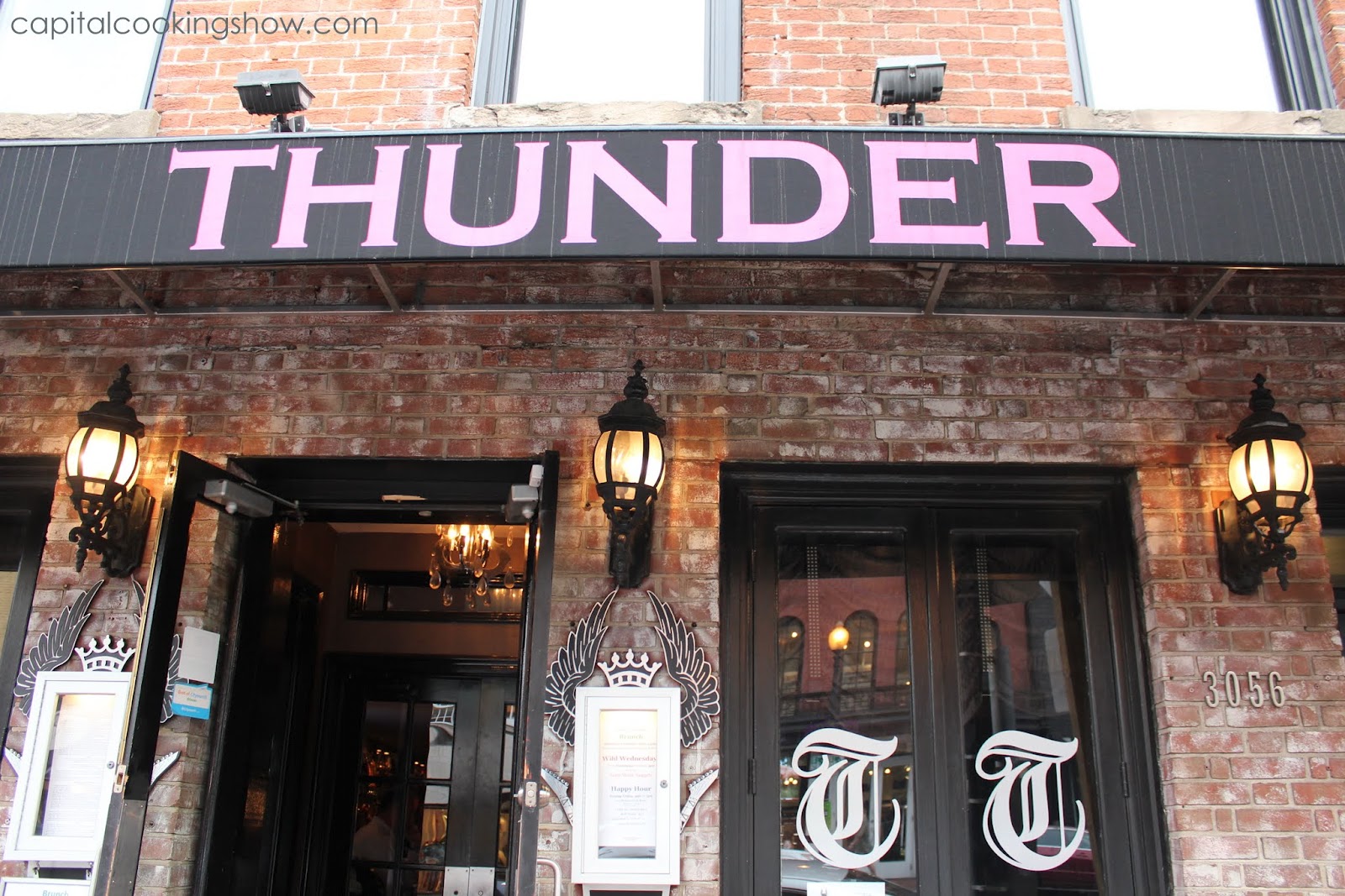 Capital Cooking with Lauren DeSantis: Overview: Thunder Burger