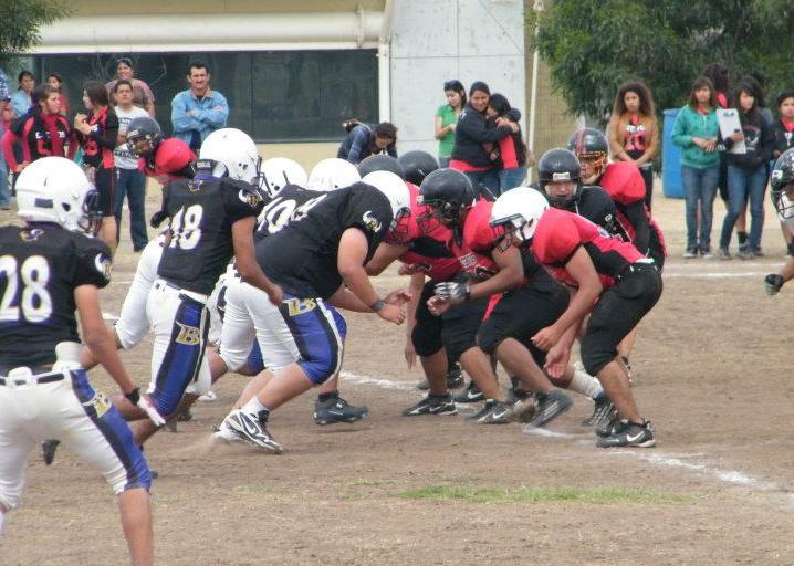 S&H sports: Cobach Football.