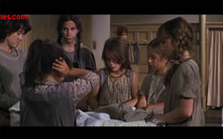 Annie | ScreenShots Movies