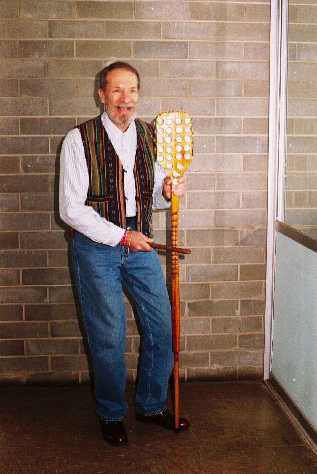 The Bush Music Club: The lagerphone - origins & examples