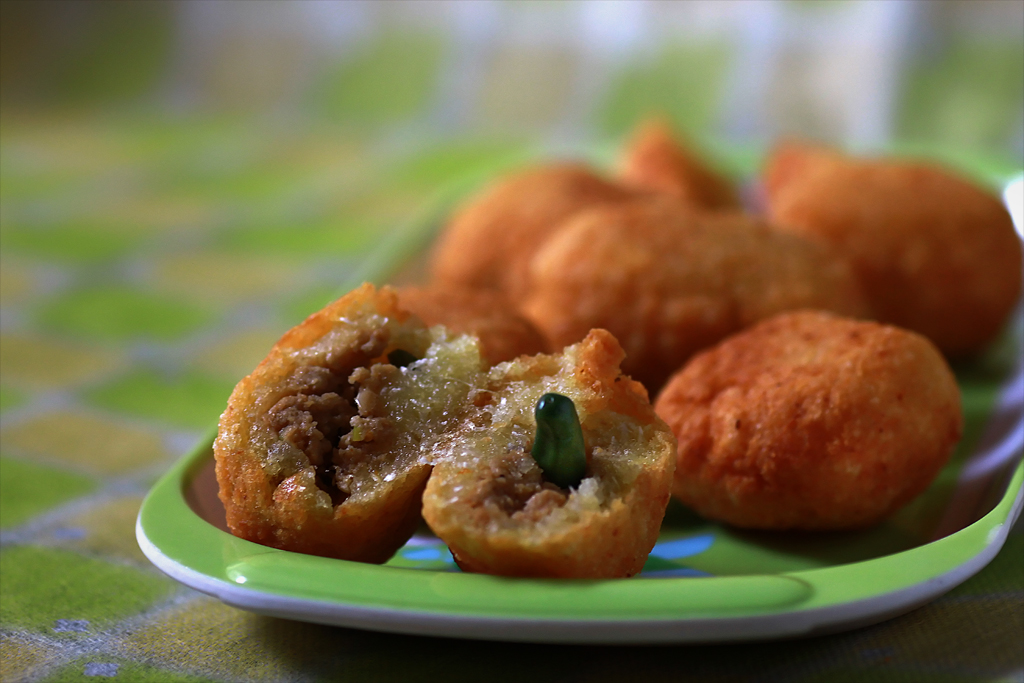 Story behind the kitchen: Combro & Misro