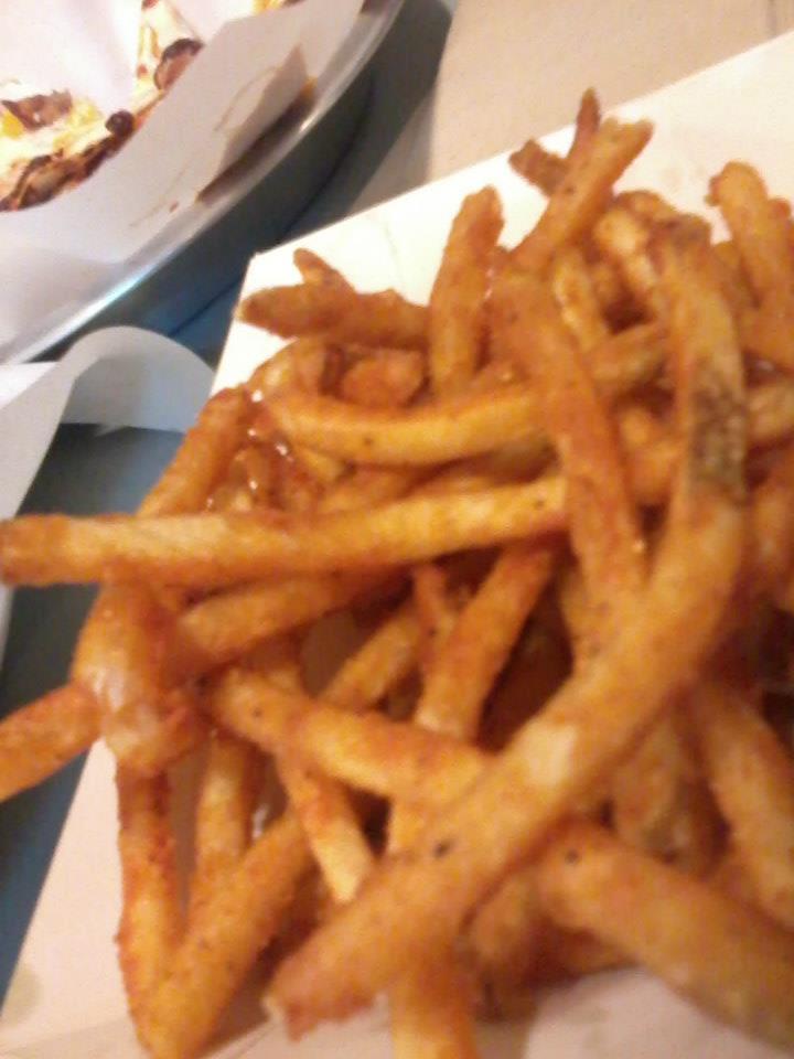 Dabawenya Si Cherry: CRISPY FRIES of Army Navy