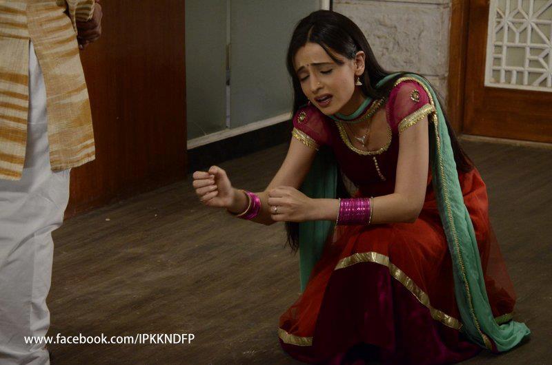 Hypnotizingly Arnav: Spoiler pics