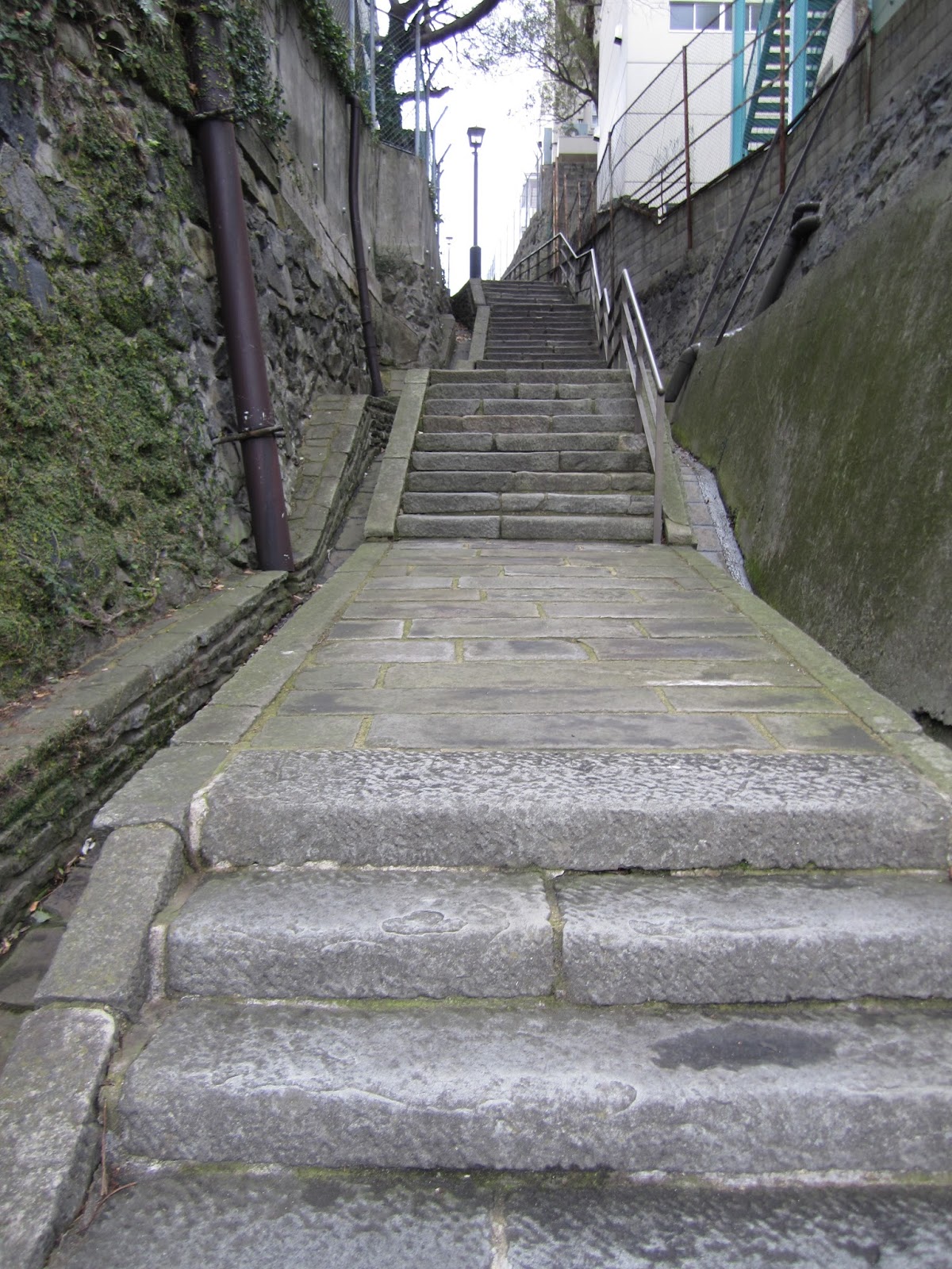 The travel reminders: Hollander Slope and Higashiyamate - Nagasaki ...