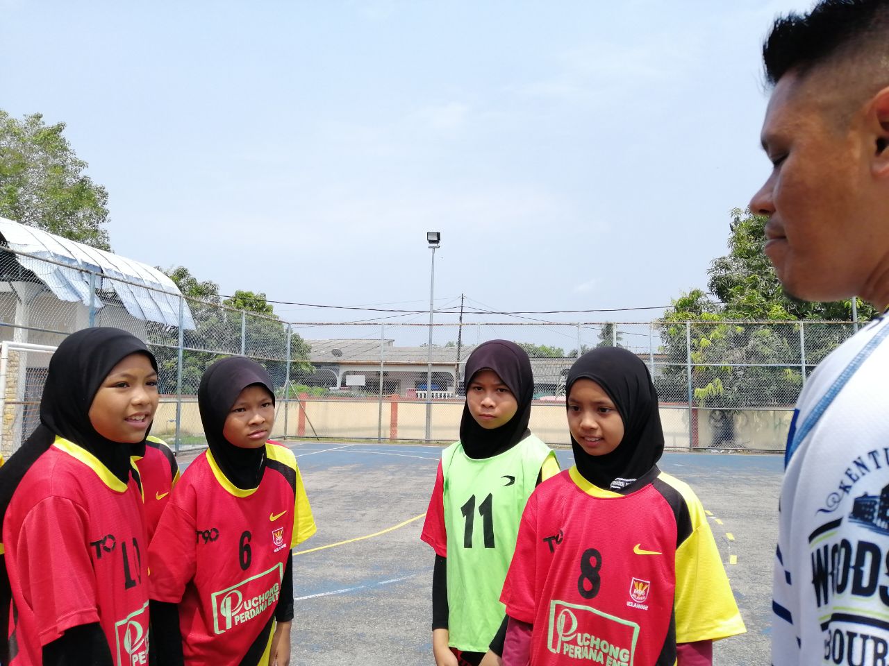 SK BANDAR BANTING ( BToPS ): BOLA BALING SK BANDAR BANTING