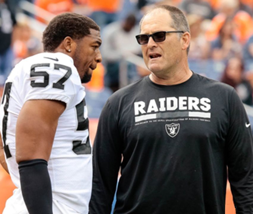 Favorite Hunks & Other Things: Monday, July 5, 2021