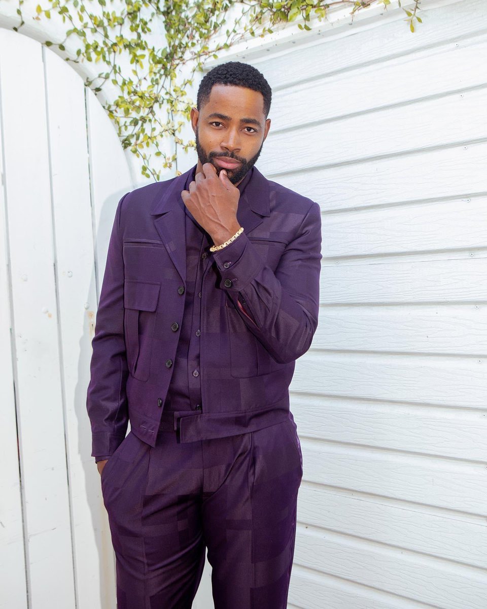 Menswear Monday: Jay Ellis - Stylish Starlets