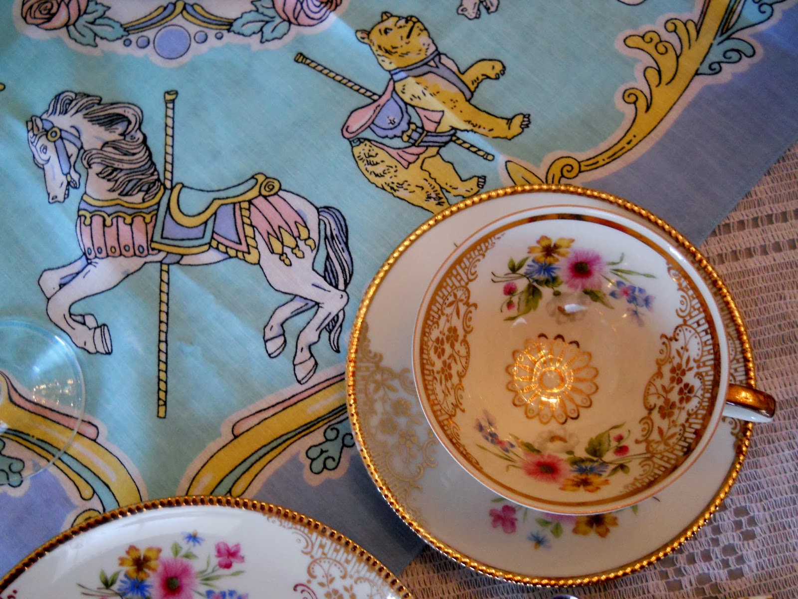 Teatime Journeys: Welcome to my Carousel Tea