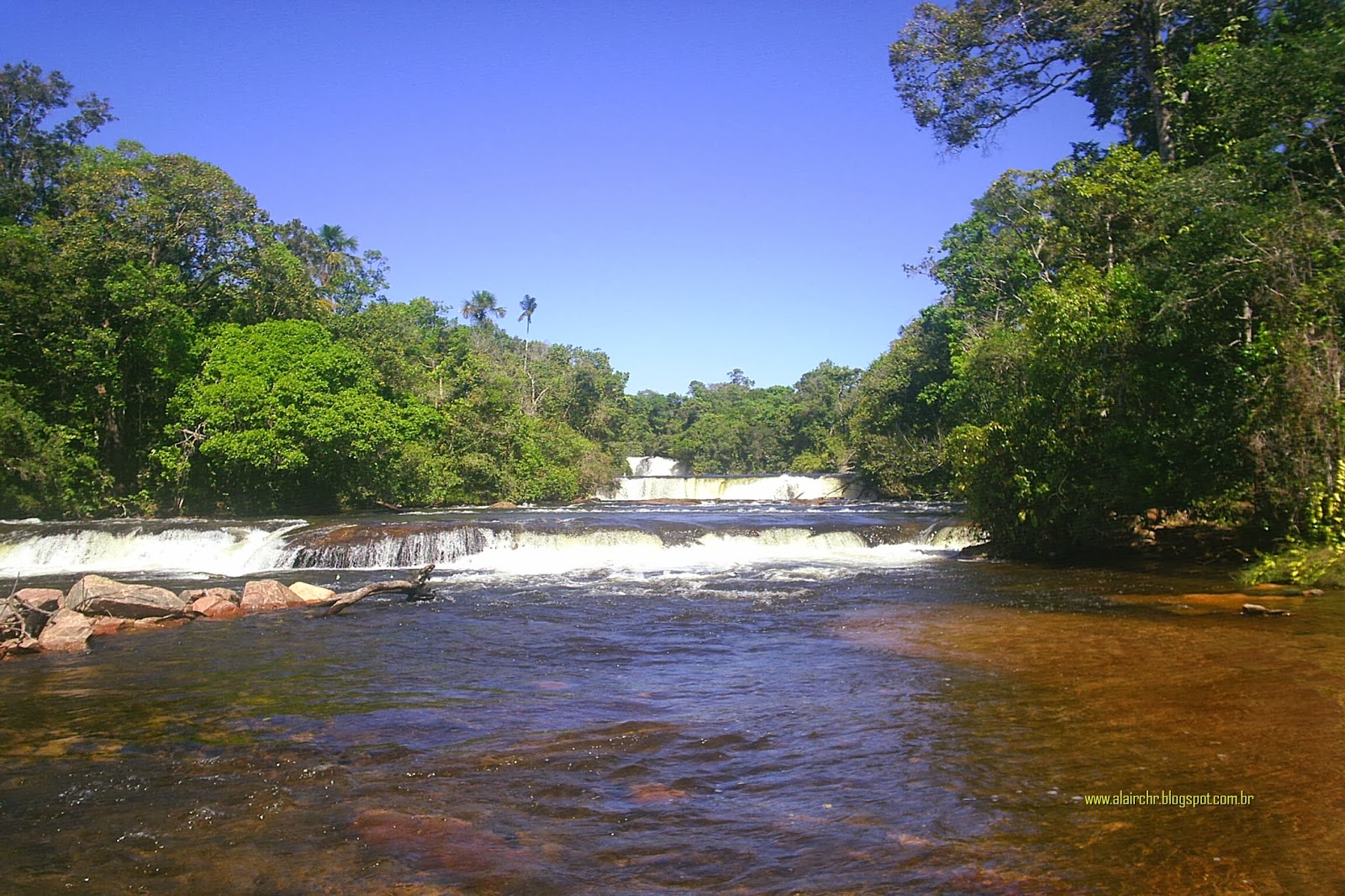 SHOWS E VIAGENS: CACHOEIRAS DO RIO CURUÁ - CASTELO DO SONHO