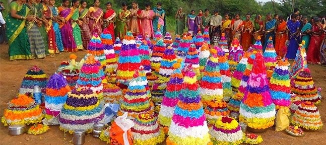 Know about Bathukamma - Telangana's floral festival