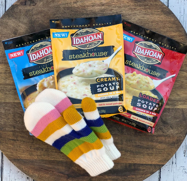 Jac o' lyn Murphy: Snowflake topped Potato Soup