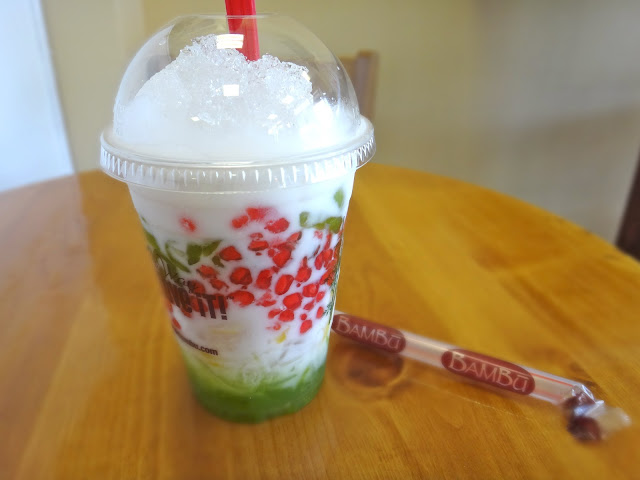 The Fashionably-Forward Foodie: Bambu Desserts and Drinks