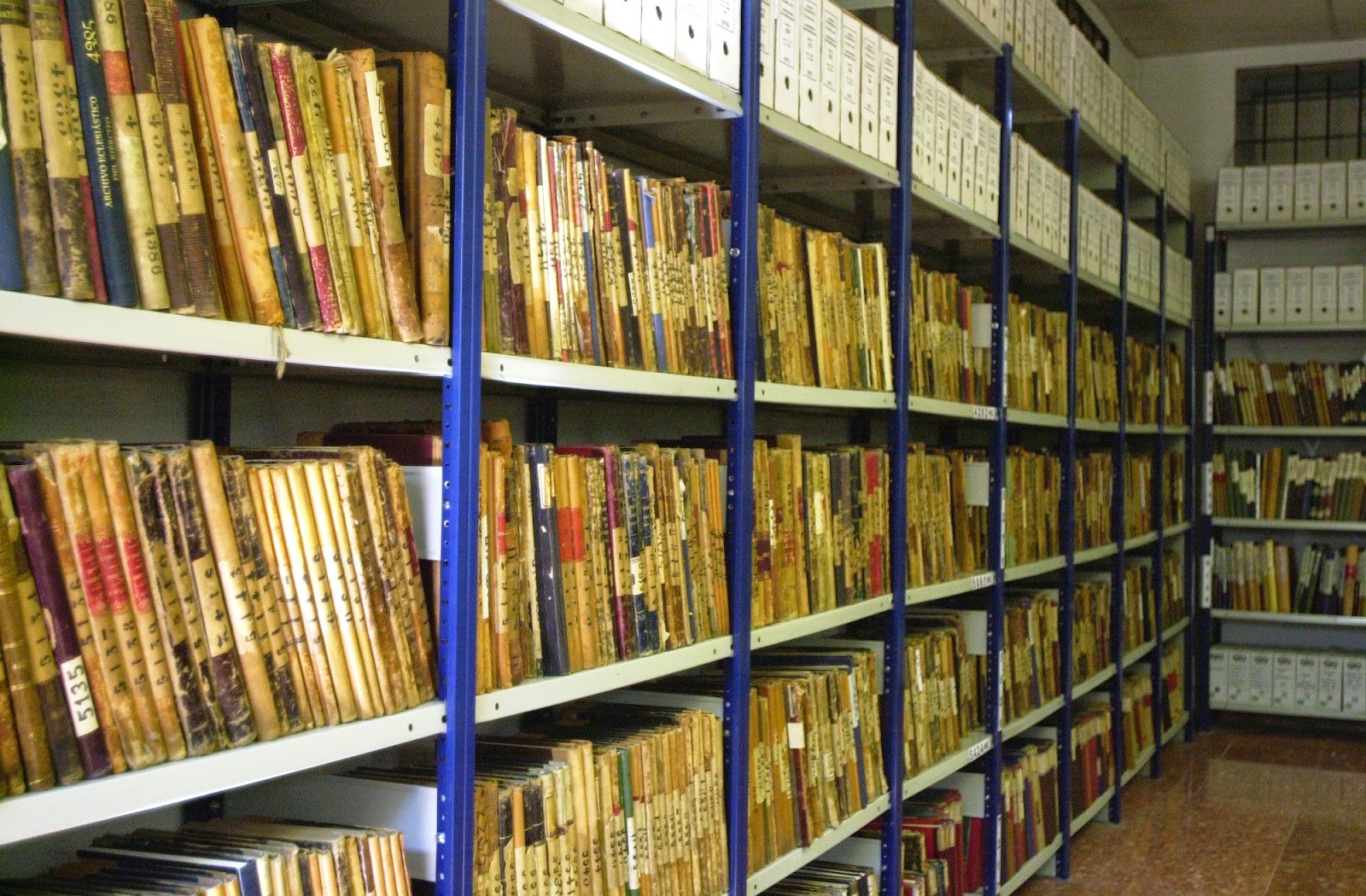 PROYECTO SOBRE ARCHIVO Y TABLAS DOCUMENTALES
