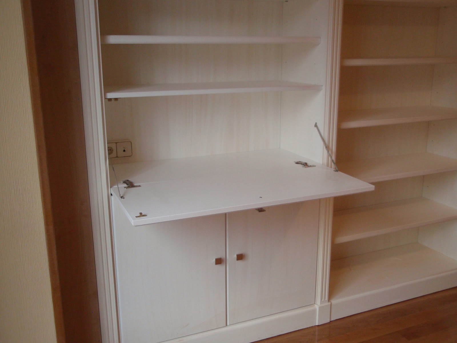 Mueble de pared completa a medida, en madera lacada ~ CARPINTERÍA Y ...