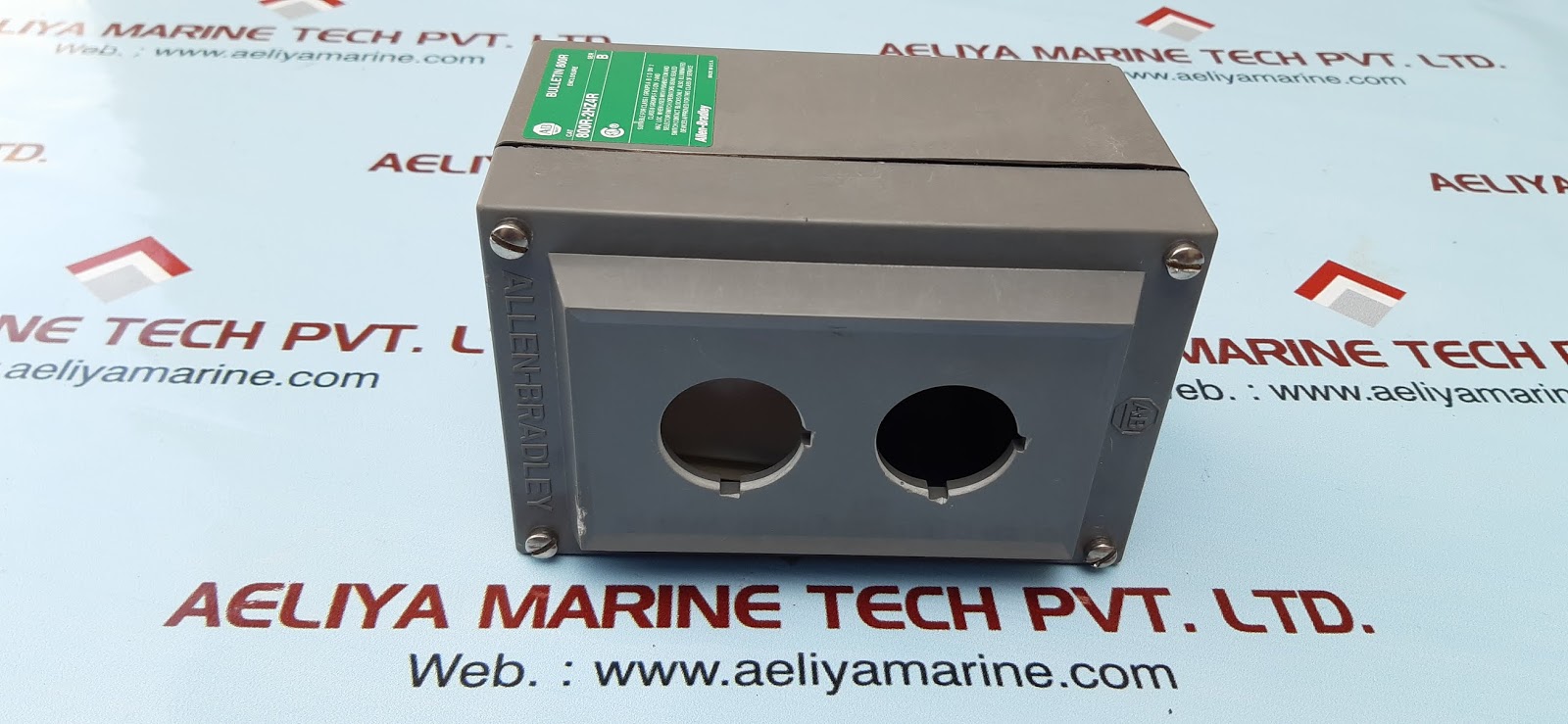ALLEN-BRADLEY 800R-2HZ4R SER B HOLE PUSHBUTTON ENCLOSURE - Aeliya Marine