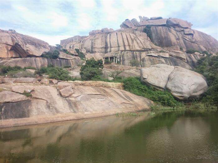 Nijagal betta / Siddara betta - Exploring ancient temples 13/12/2014