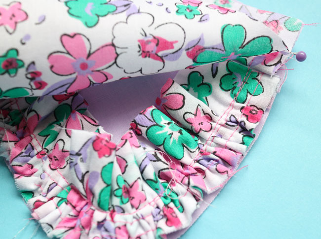 Tilly and the Buttons: FREE PATTERN! Oversized Detachable Collar