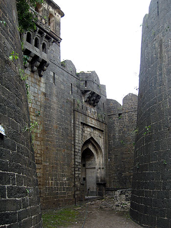 Paranda Fort