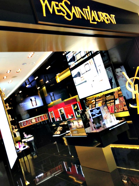 Yves Saint Laurent Forever Light Creator