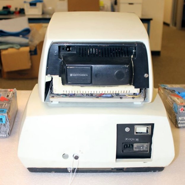 My Old Computers: The Commodore PET 2001 wooden prototype