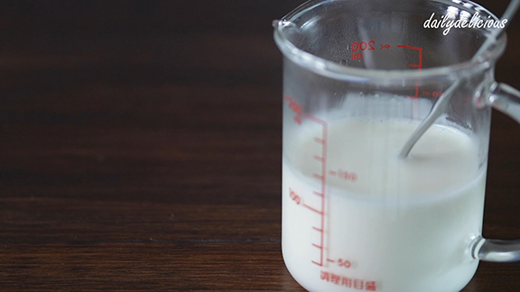 dailydelicious: Chocolate, strawberry, tomato and thyme Entremets