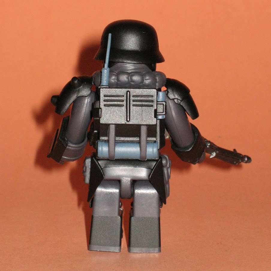 VENDA DE GARAGEM: JIN-ROH «WOLF BRIGADE» KUBRICK FIGURE