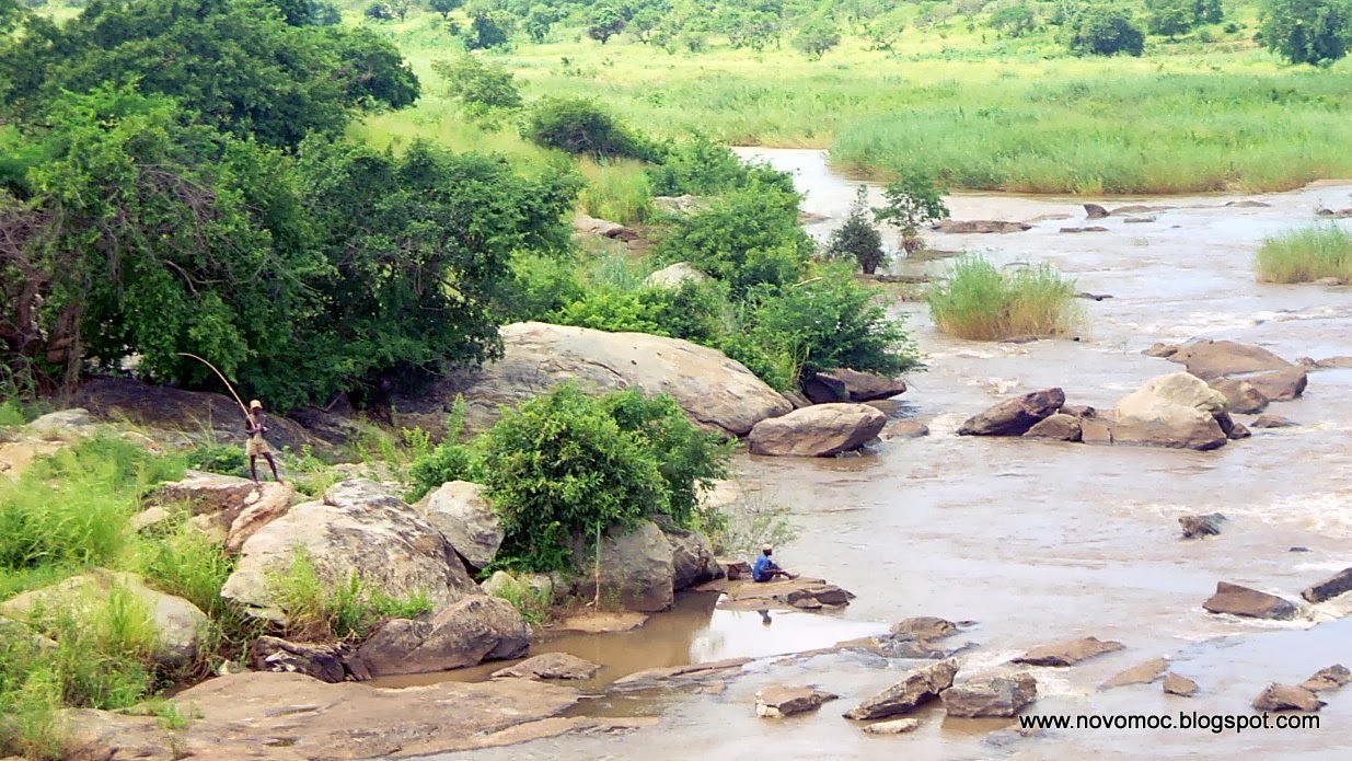 Da Ponta do Ouro ao Rovuma: Até ao Namialo...