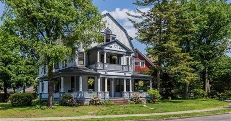 Sweet House Dreams: 1895 Victorian in Springfield, Massachusetts