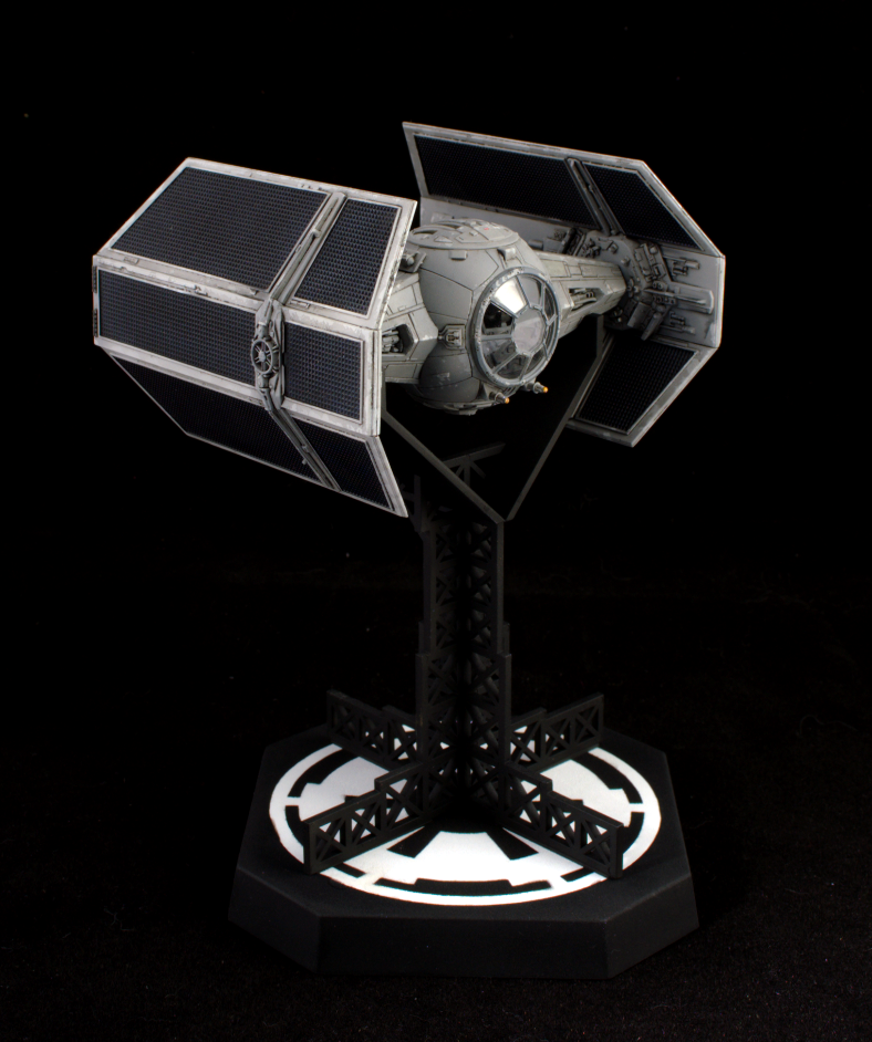 Orion Paintworks: Showcase: Darth Vader's TIE/x1 Advanced