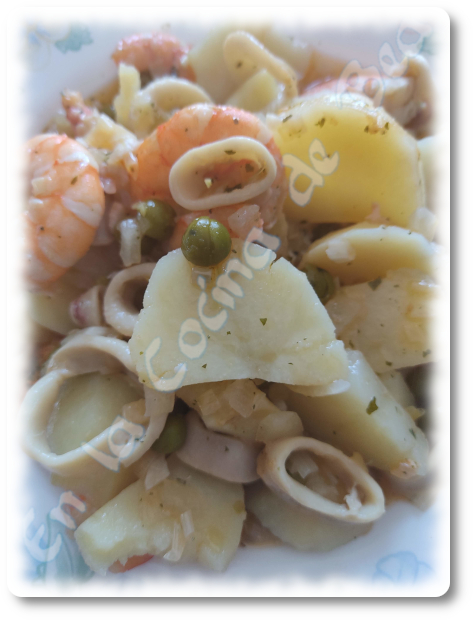 En la cocina de Bea: Giso de guisantes con langostinos y calamares