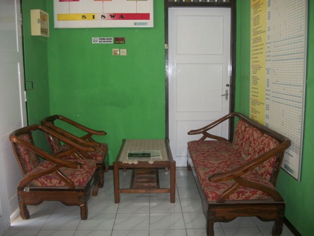 LAYANAN BIMBINGAN DAN KOSELING SMANSATA: RUANG BK 2015