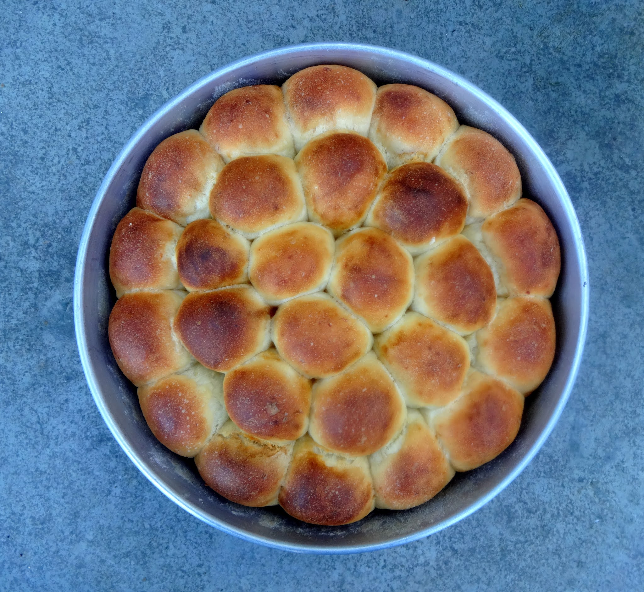 Garlic And Herbs Dinner Rolls / #BreadBakers | Ambrosia