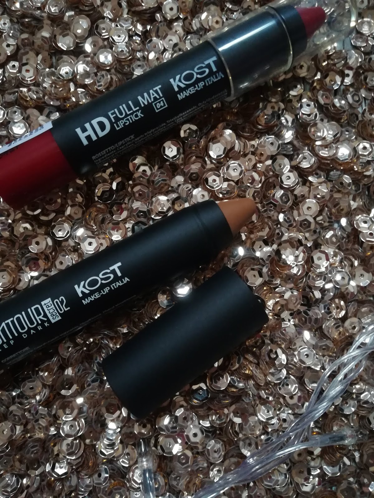 KOST - Proizvod za konturisanje i HD full mat karmin