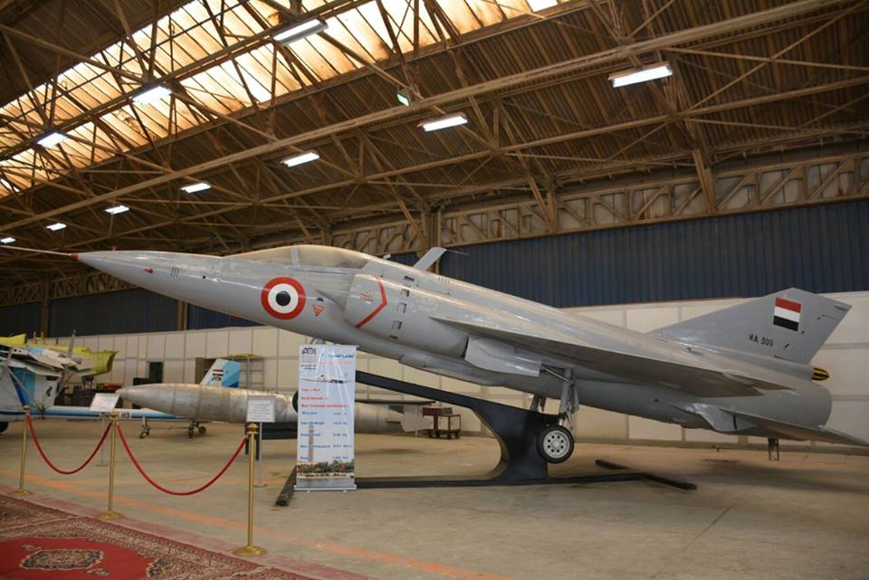 No Barrel Rolls: Hispano-Aviación/Helwan HA-300 - El último caza de ...