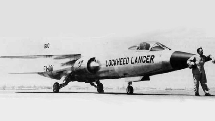 SI VIS PACEM, PARA BELLUM: Lockheed X 27, CL 1200 LANCER e CL 704 VTOL