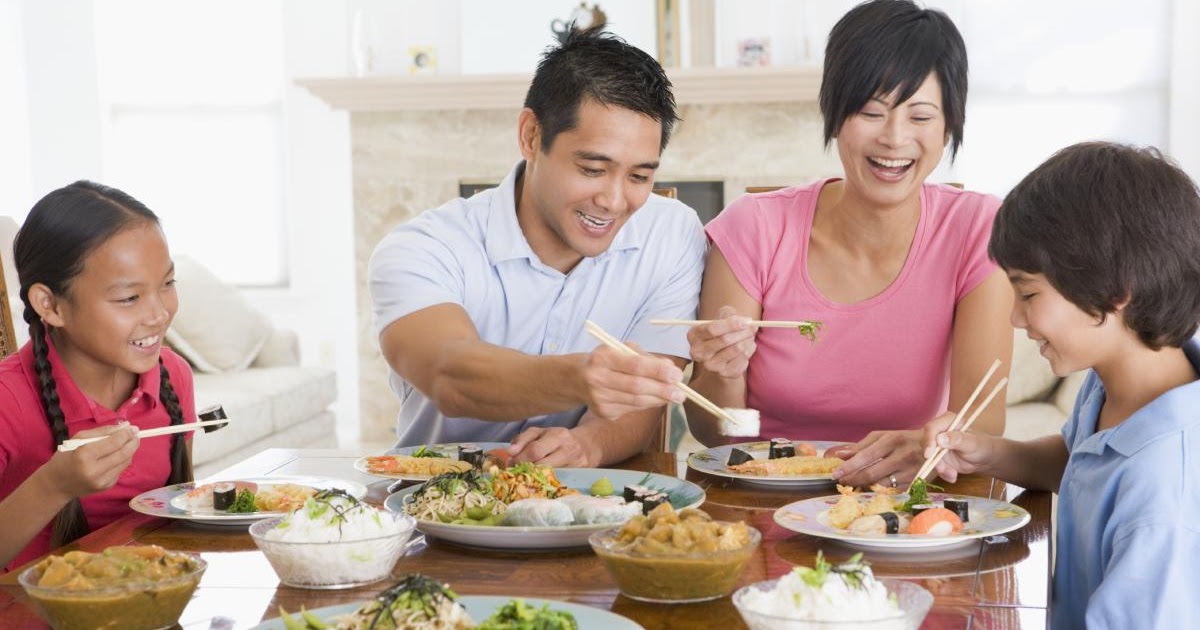 Social Work Today Magazine : Teaching the Rules of “Normal” Eating