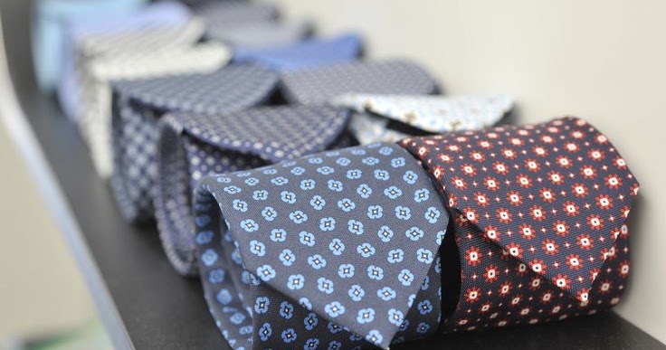 5 TIPI DI NODI ALLA CRAVATTA | Marco Montanelli Arina Falina