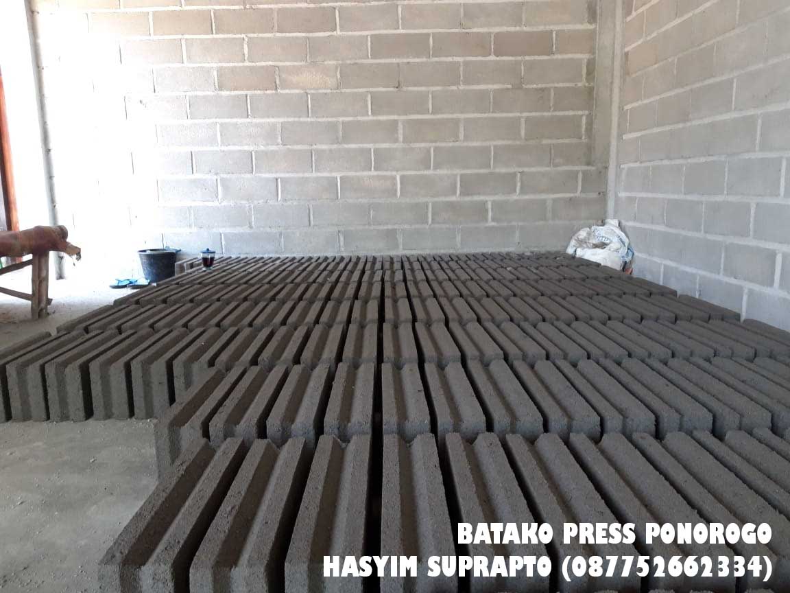 Jual Batako Press Murah & Berkualitas, PONOROGO dan sekitarnya ~ Area ...