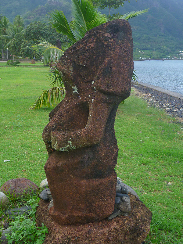 The Adventures of S/V Silhouette: Taiohae: Crossroads of the Marquesas