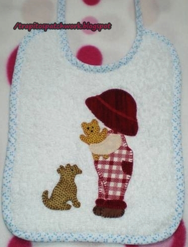 Trapitos patchwork: Baberos (1)