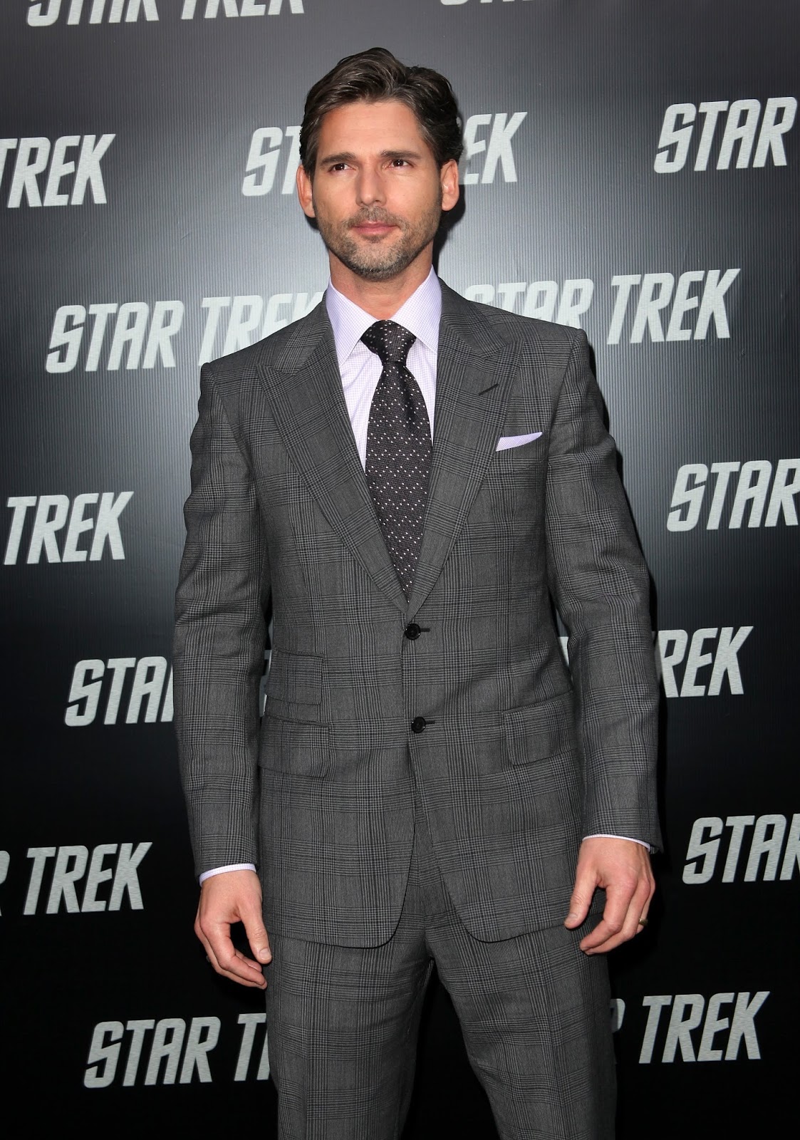 Eric Bana Handsome HQ Photos at Premiere Of Paramount's Star Trek ...