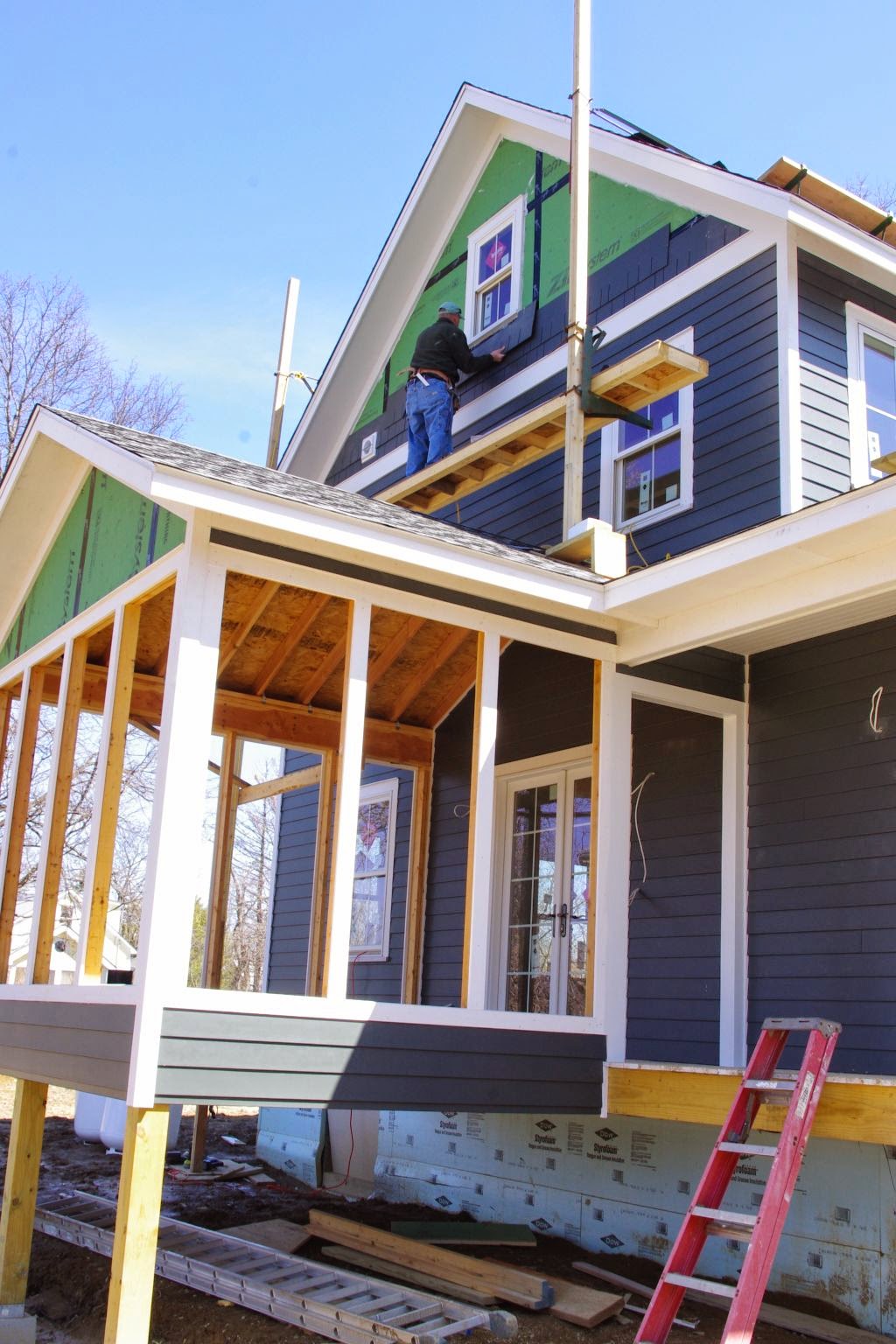 The New House Next Door: The Hardi Shakes Have Arrived!